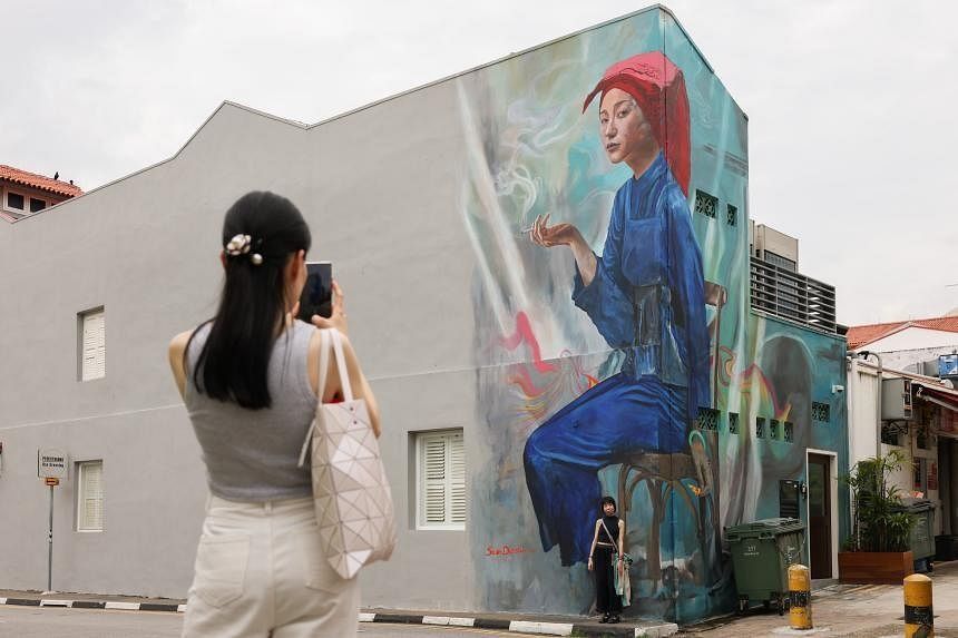 Samsui woman mural to remain, but building owner will be fined S$2,000 ...