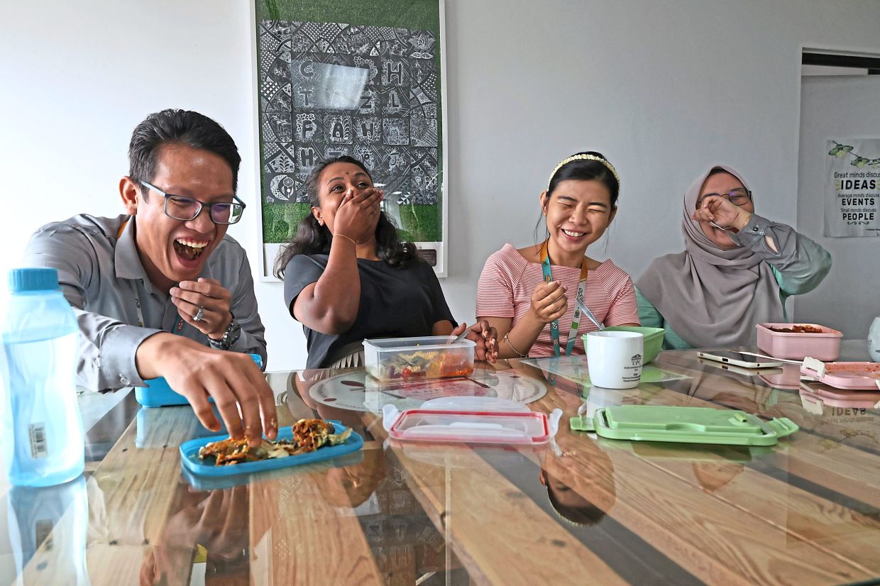 Cooking at home, eating at work | The Star