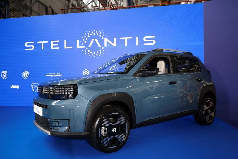 Stellantis ready to 'fight' for place in Europe's EV market, CEO says ...