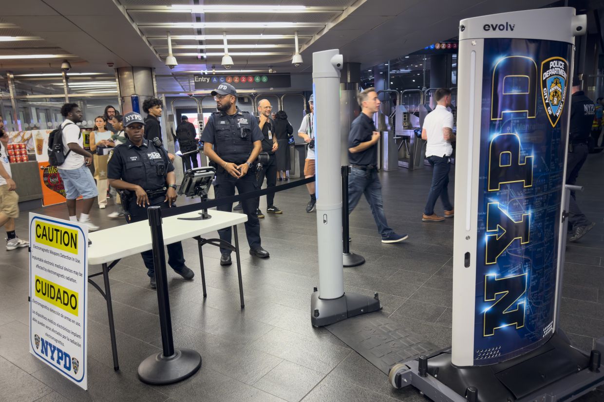 New York City turns to AI-powered scanners in push to keep guns out of ...