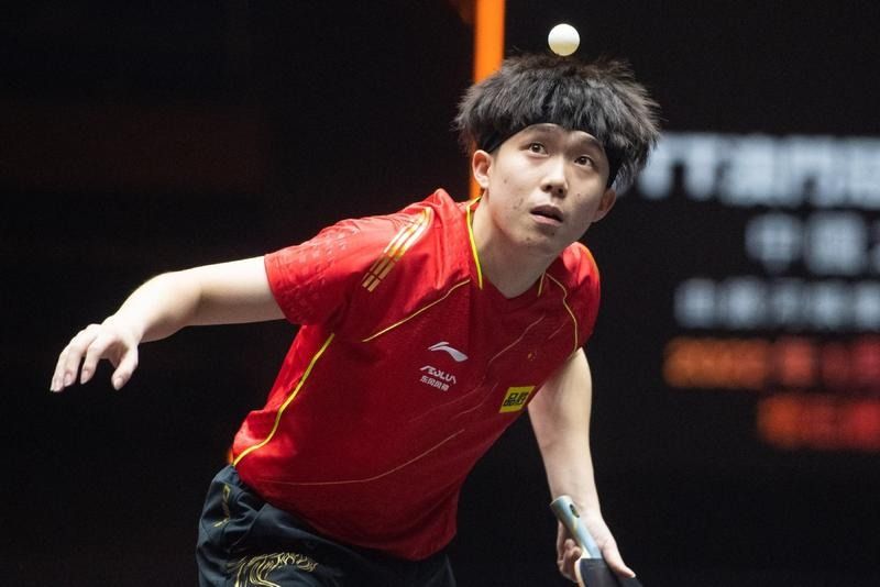Olympics: China's world no.1 loses after table tennis bat is broken ...