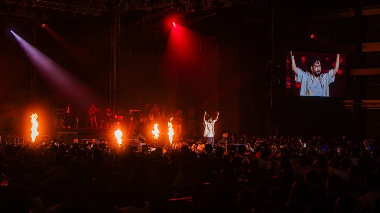 Sungei Besi goes boom! Indian music dynamo HipHop Tamizha performs an ...