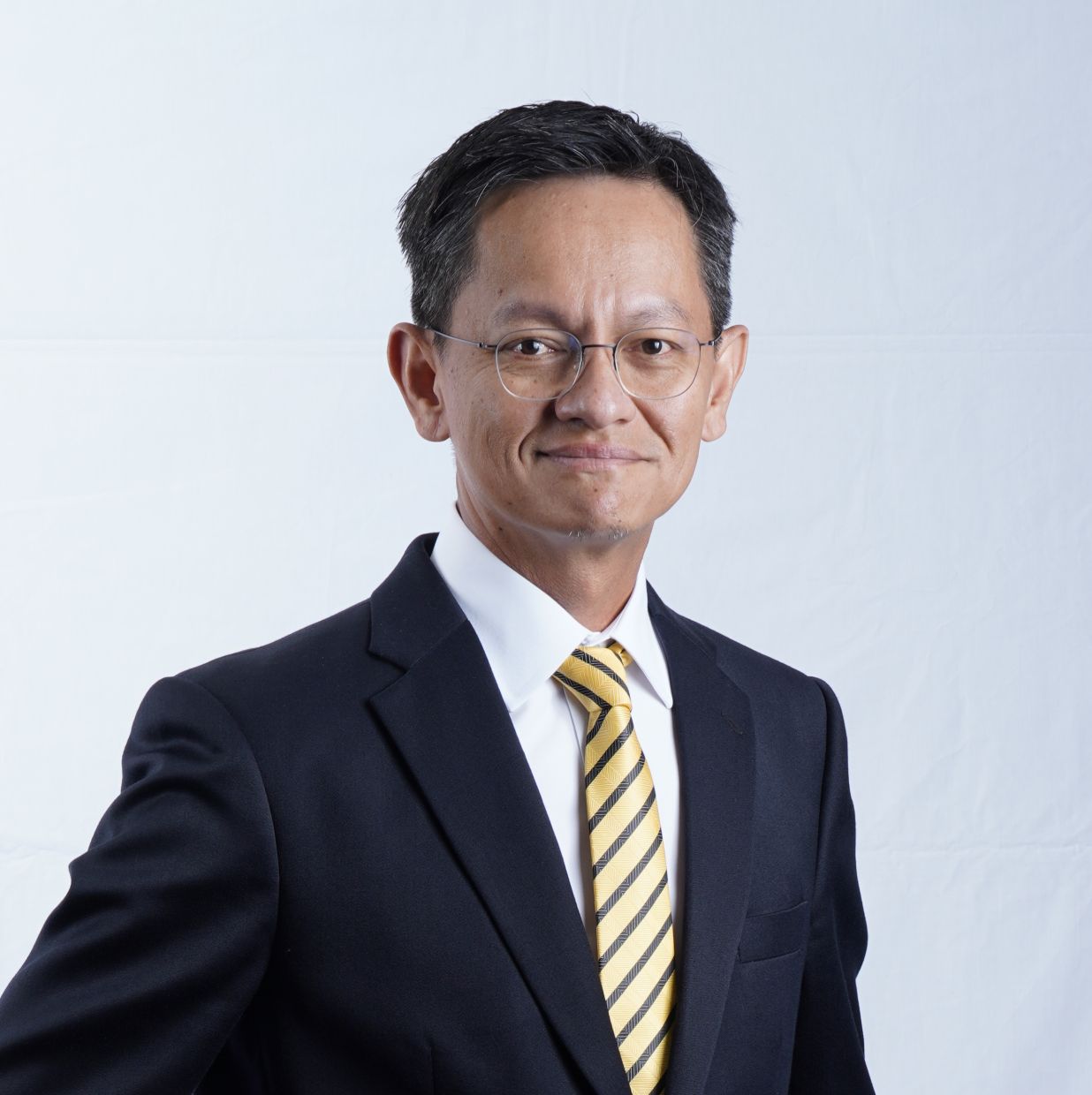 Mohamed Rezwan is new Maybank GCRO | The Star