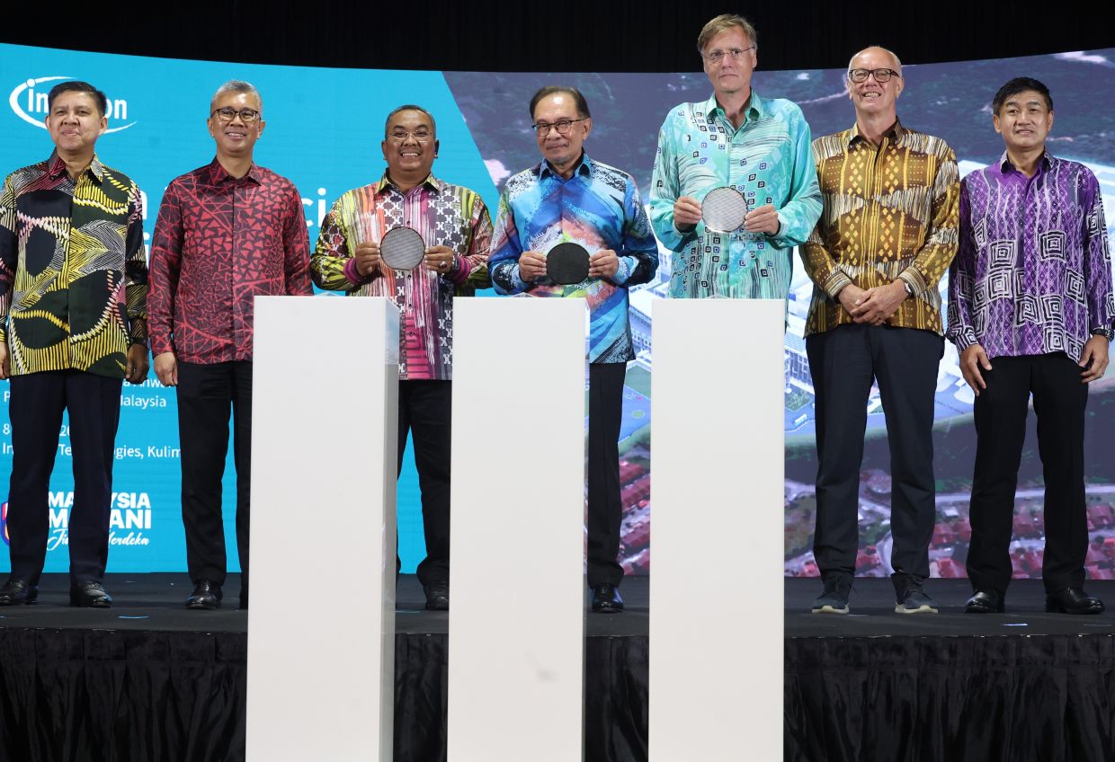 Infineon's new SiC power fab hailed as major milestone for Malaysia ...