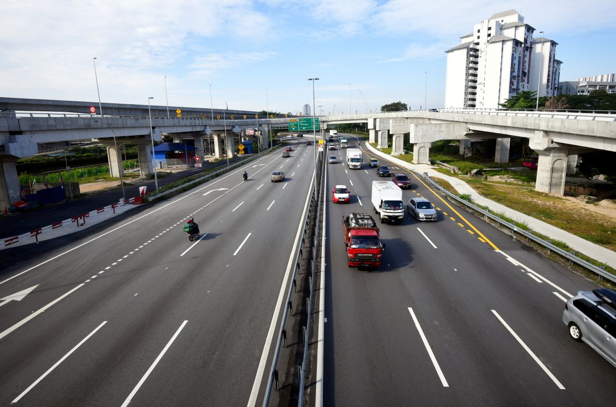 Roadworks on Besraya Highway from Aug 1 to Oct 31 | The Star