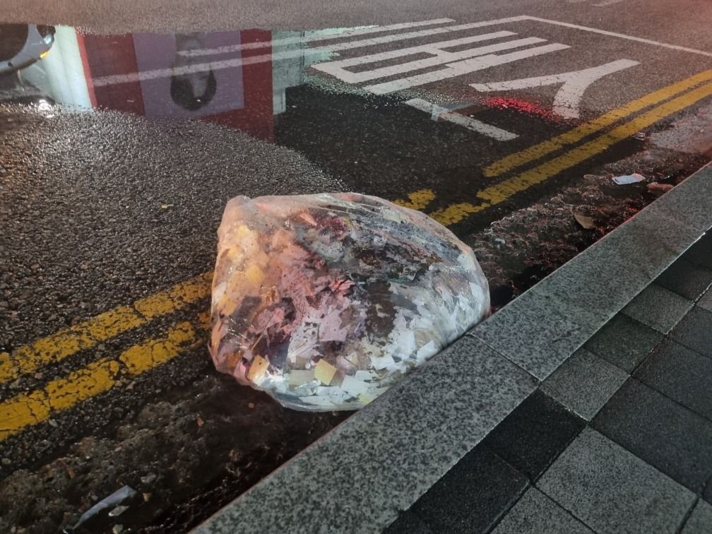 North Korea sends some 240 trash-filled balloons toward South Korea ...