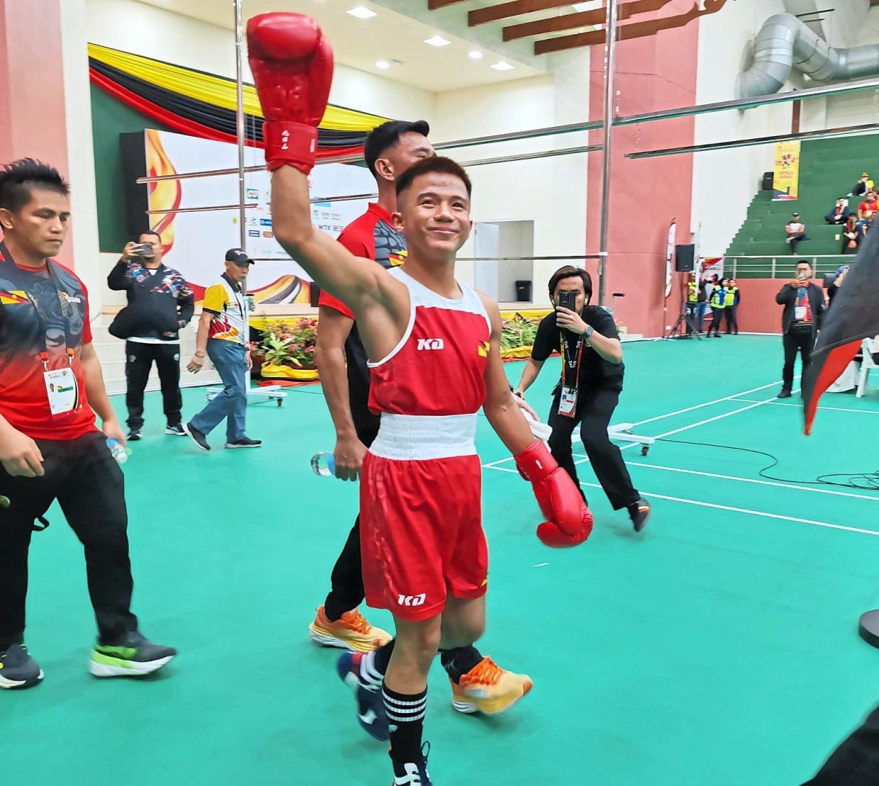 Boxing: Clarkson goes from delinquent to boxing champ | The Star