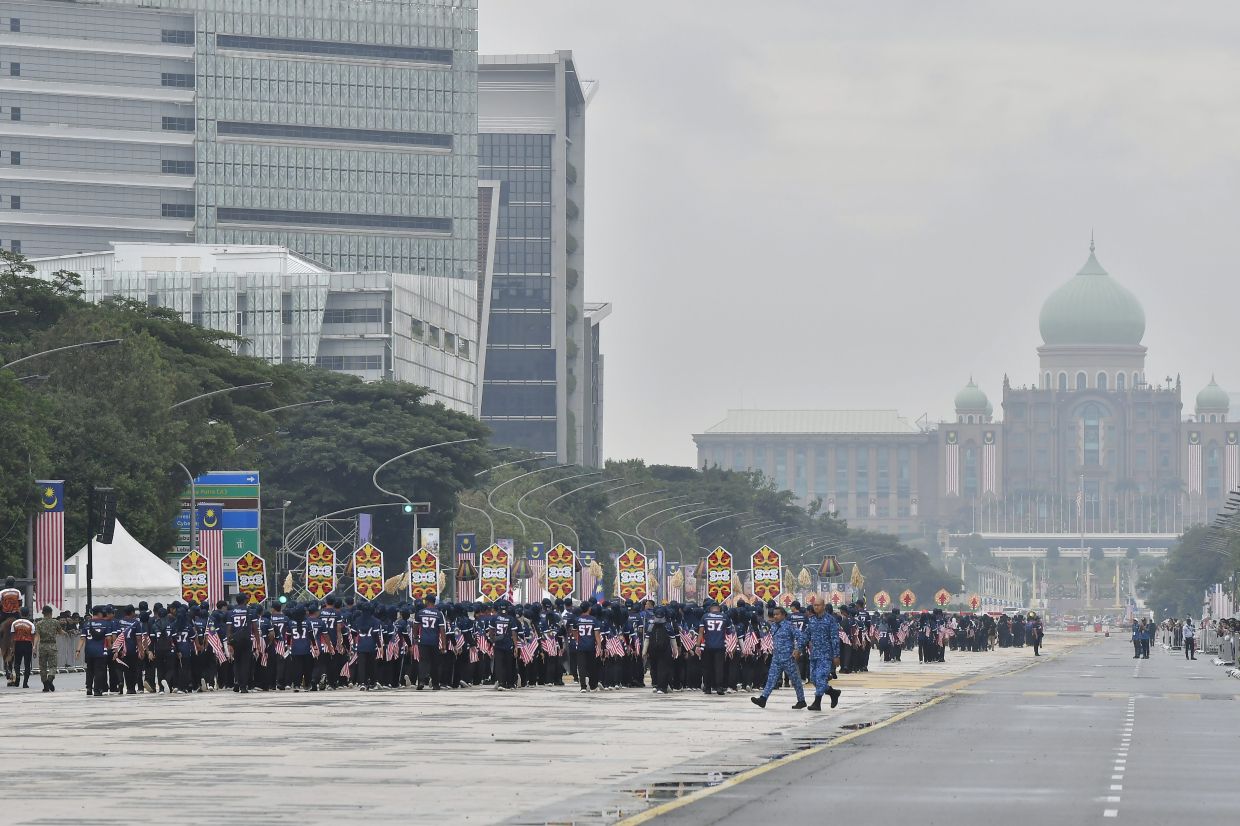 17,000 participants to wow visitors at National Day parade | The Star