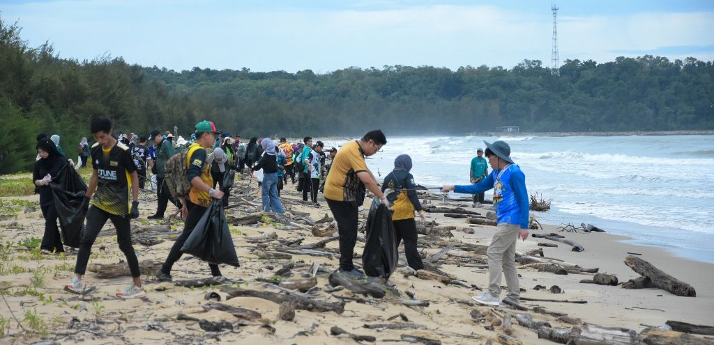 375.5kg of waste collected during beach clean-up in Brunei | The Star