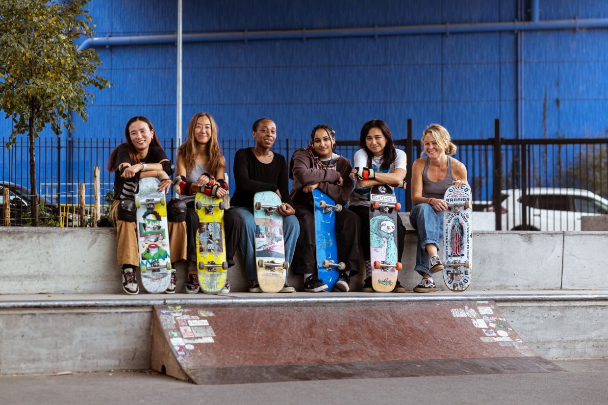 These US skater mums found a community and a new hobby, falls and all ...