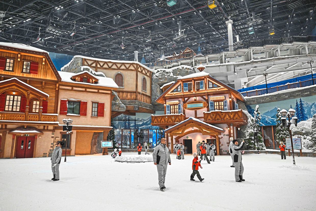 Largest indoor ski resort opens | The Star