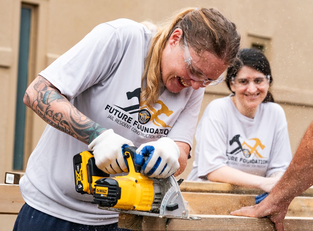 In Georgia, female inmates build houses in a programme for post-jail ...