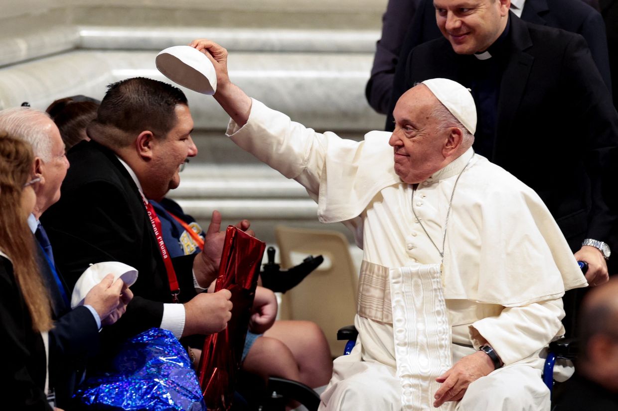 Pope visit inspires hope for change | The Star
