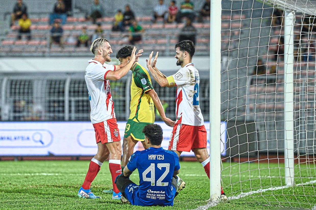 Football: No mercy in the City | The Star
