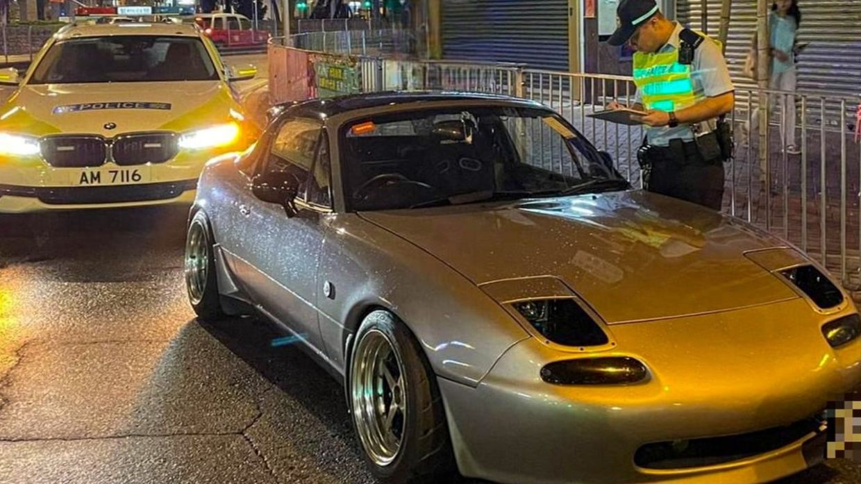 Hong Kong police arrest 11 in clampdown on illegally modified cars, speed demons | The Star