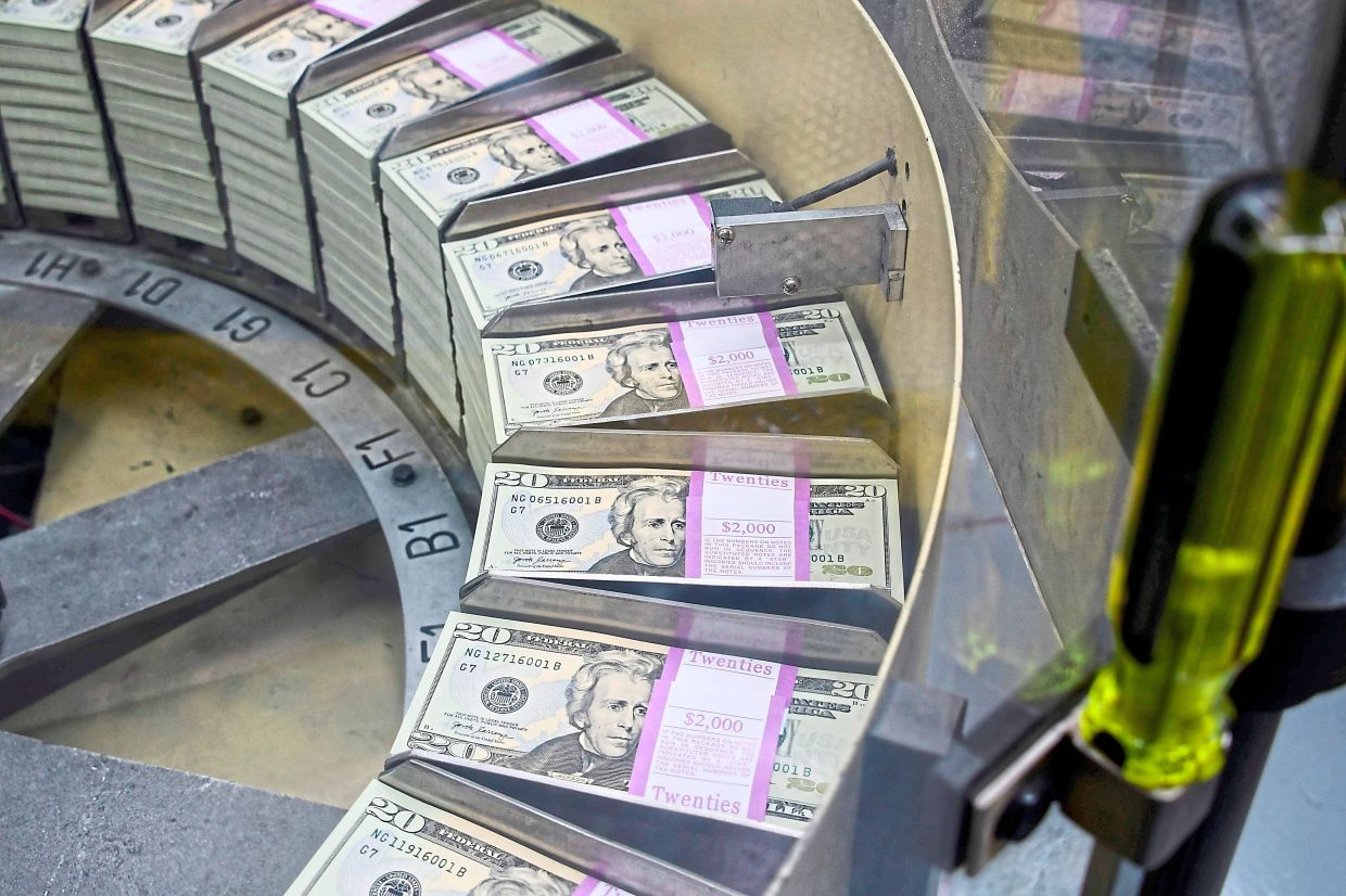 Powell emerges stronger after big rate cut | The Star