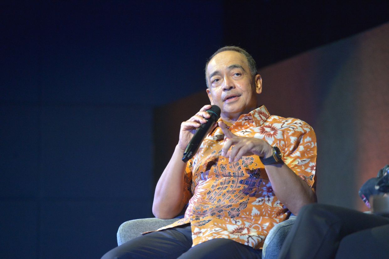Asean-BAC outlines initiatives for 2025, including Asean IPO - Nazir ...