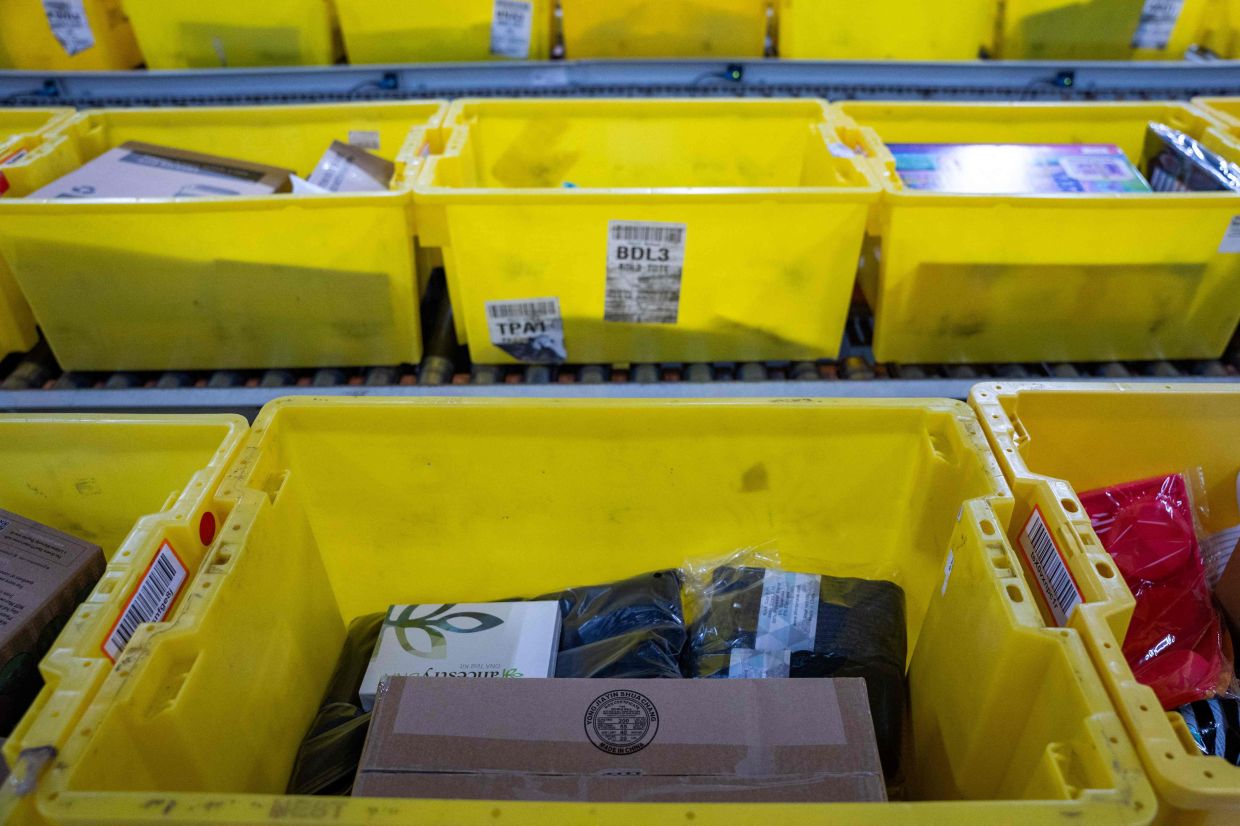 Amazon unveils AI tool to help drivers find packages faster | The Star
