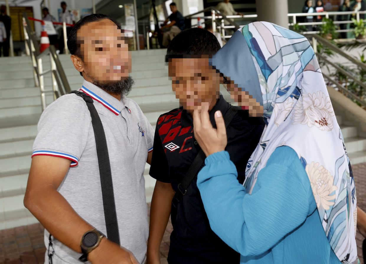 Former teacher who hit student with broom ordered to pay RM85,000 ...