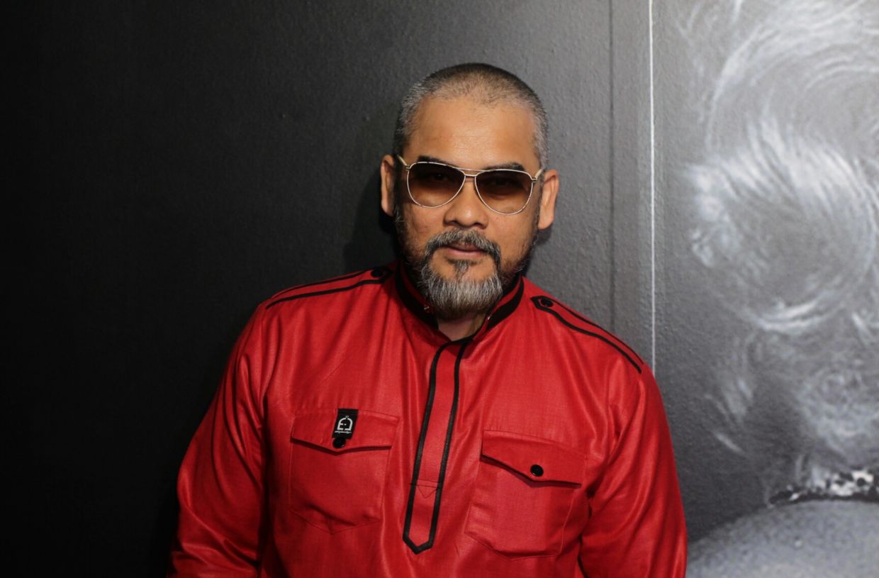 Paid only RM5 and sharing a room with 8 others: Awie opens up about his ...