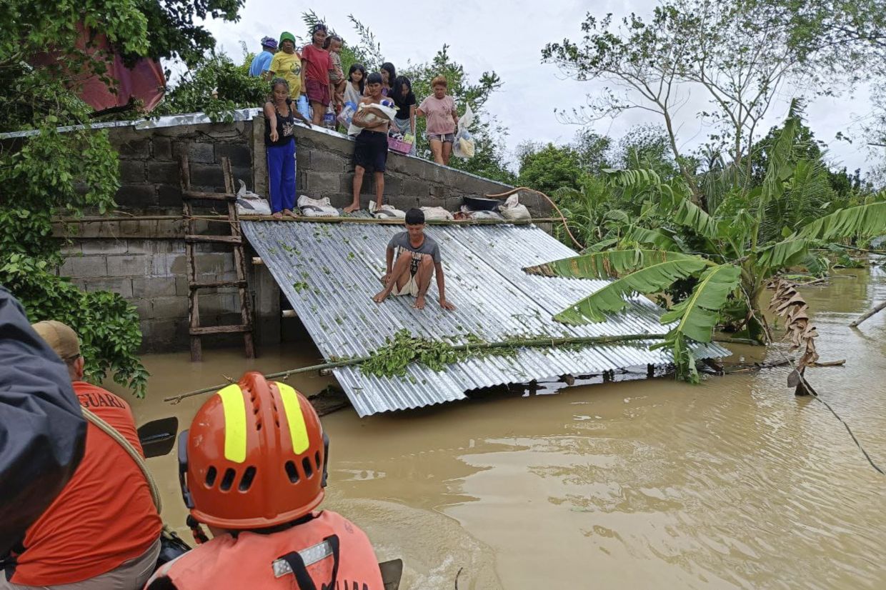 Storm Trami batters Philippines, leaves at least 24 people dead in ...