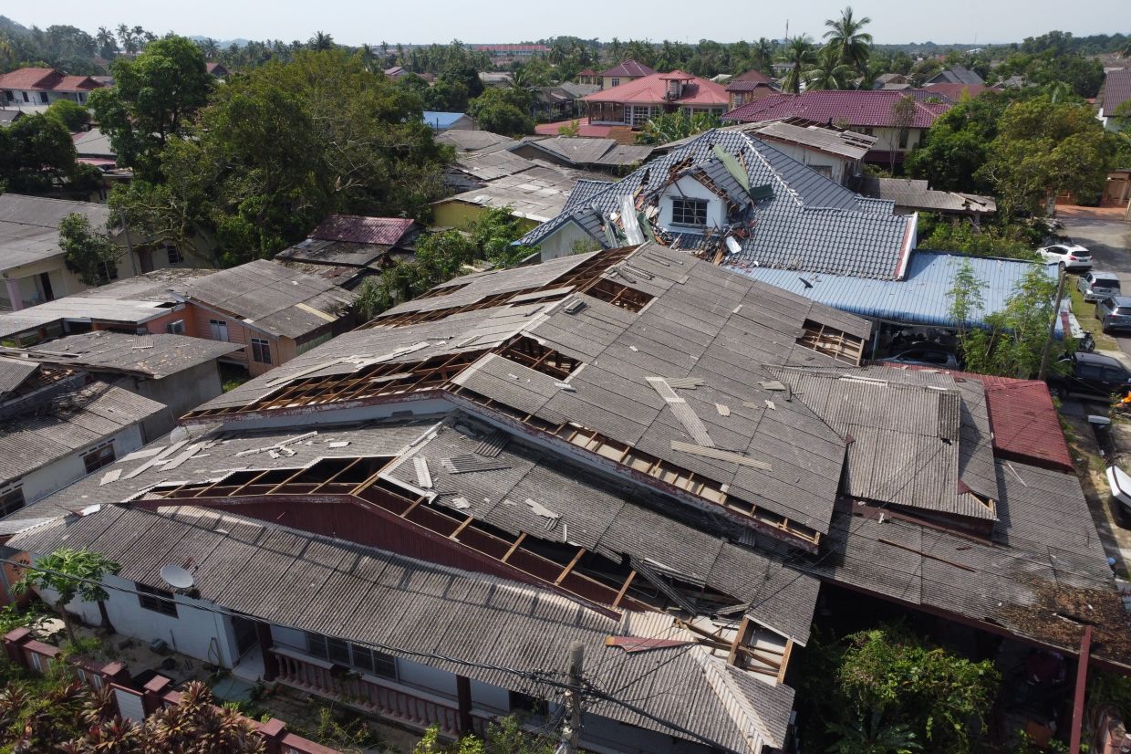 Over 20 homes damaged by another storm in Kemaman | The Star