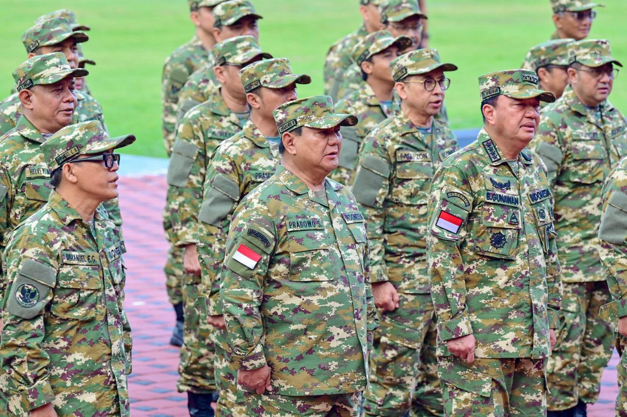 Indonesia’s new President and ministers begin a military-style retreat ...