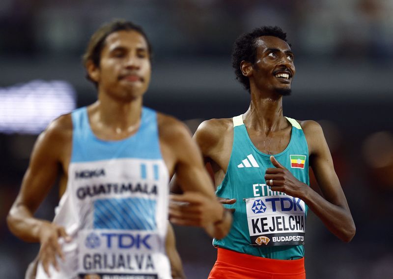 Athletics: Athletics-Ethiopia's Kejelcha breaks half marathon world ...