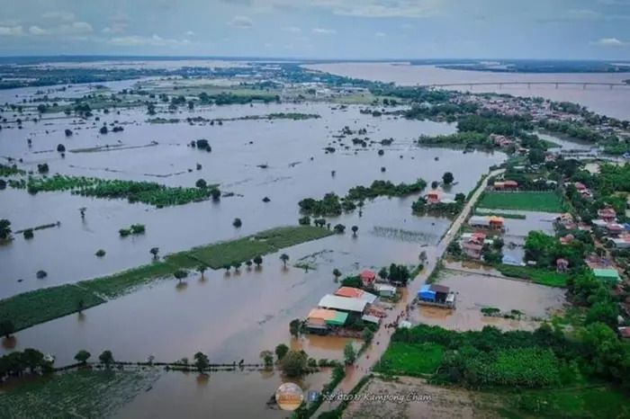 Floods claim 17 lives in Cambodia from mid-July to September, says ...