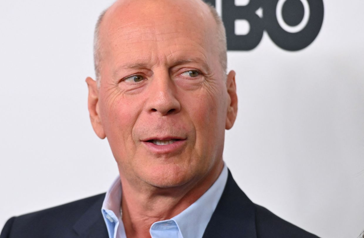 Stutter that 'propelled' Bruce Willis into acting also masked his ...