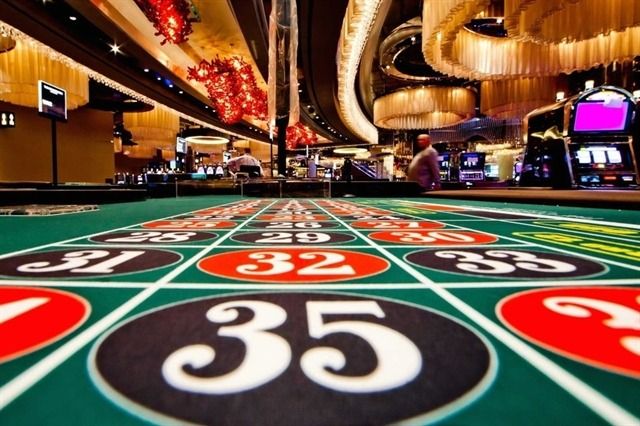 Pilot programme allowing Vietnamese to gamble in casinos extended | The ...