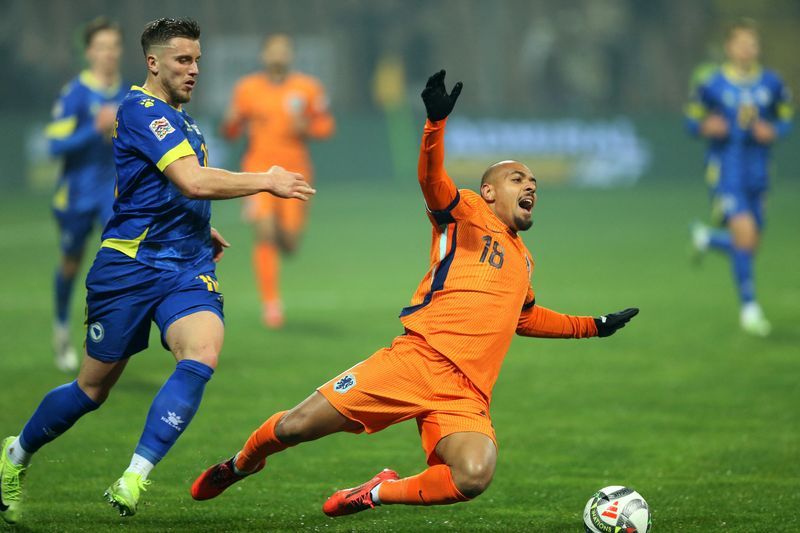 Football: Soccer-Bosnia fight back to hold second string Netherlands to ...