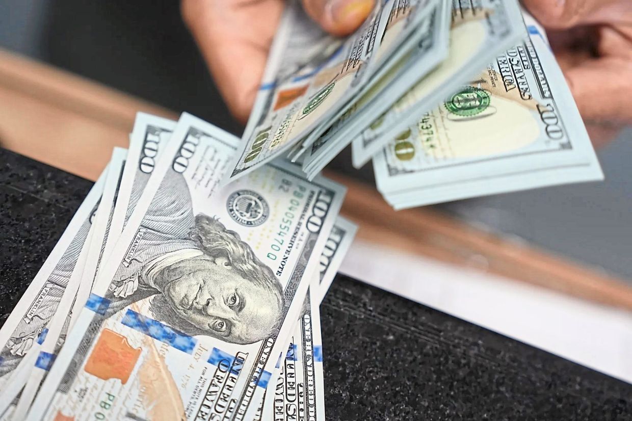 US election-fuelled dollar surge begins to fade | The Star