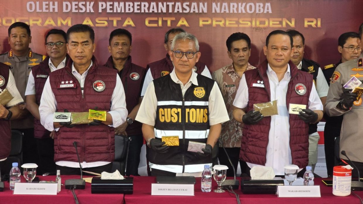 Customs, police uncover major underground drug lab in Uluwatu, Bali ...