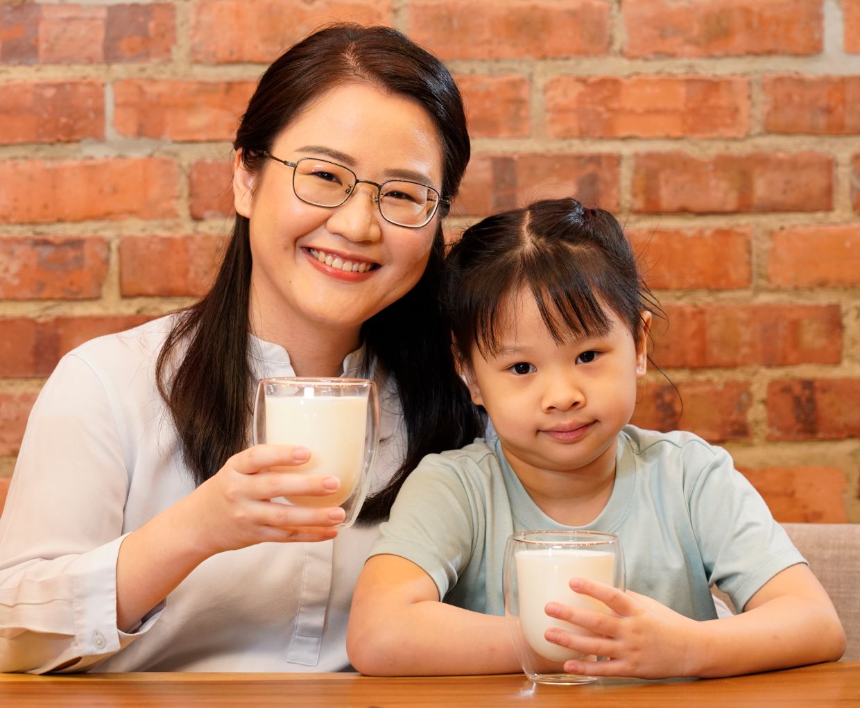FARM FRESH GROW MILK POWDER, NOW WITH PROBIOTICS AND PREBIOTICS | The Star