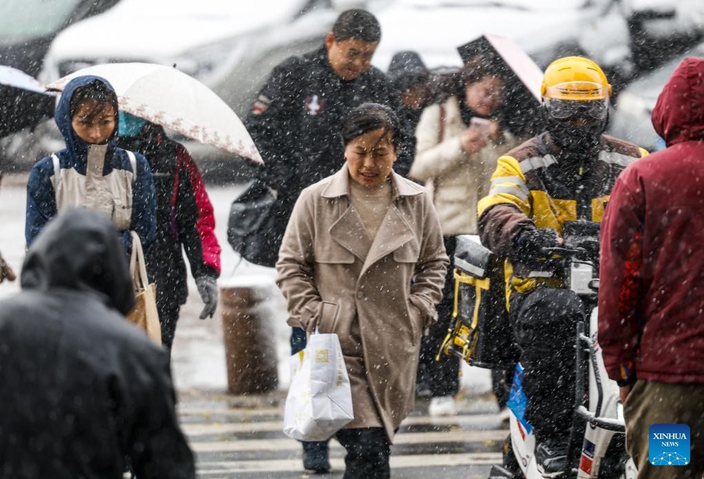 China renews alerts for cold waves, strong winds | The Star
