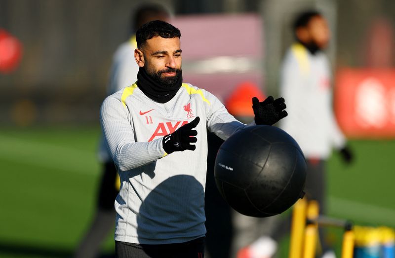 Football: Soccer-Salah's contract comments no distraction to team, says ...