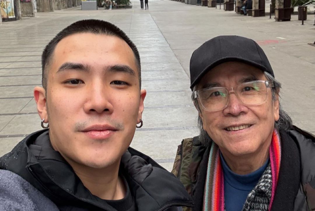 HK-based actor John Chiang Jr. reacts to claim he rides on father David ...