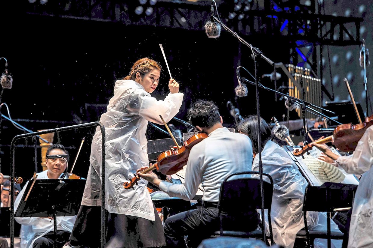 HK-born conductor Elim Chan wants to shake up ‘dinosaur’ orchestras ...