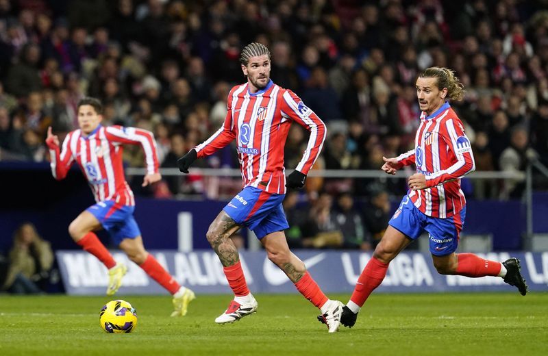 Football: Soccer-Griezmann's late brace leads Atletico to 4-3 comeback ...