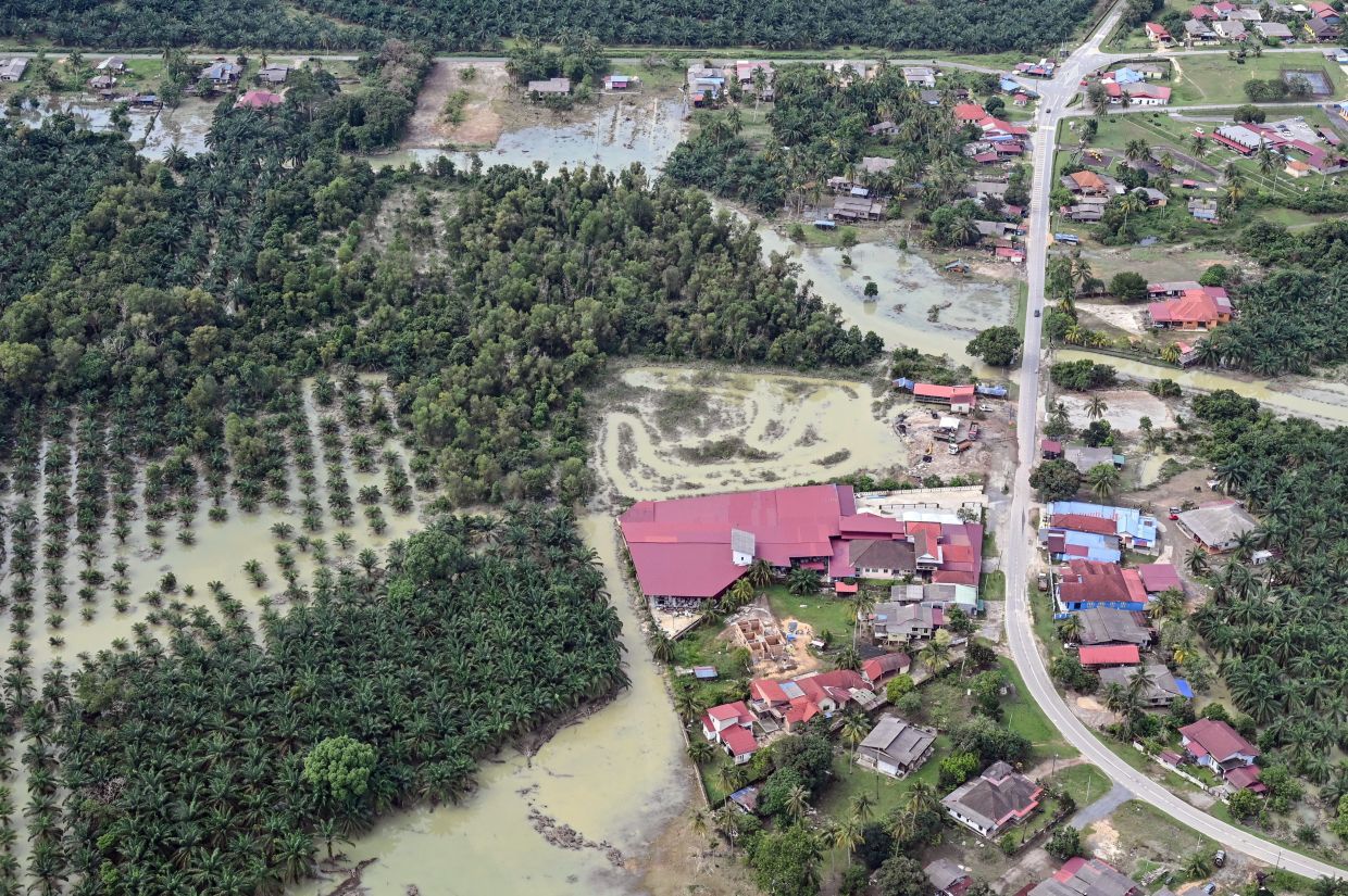 Number of flood victims in Perak rises as situations improve in ...