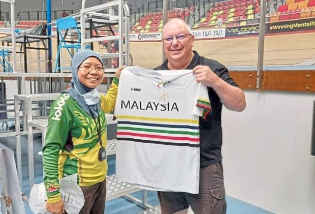 Cycling: MNCF want Beasley to take on broader role to produce more ...