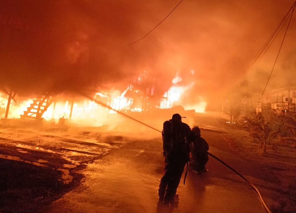 Fire destroys eight quarters at 10th battalion GOF camp, leaving 18 ...