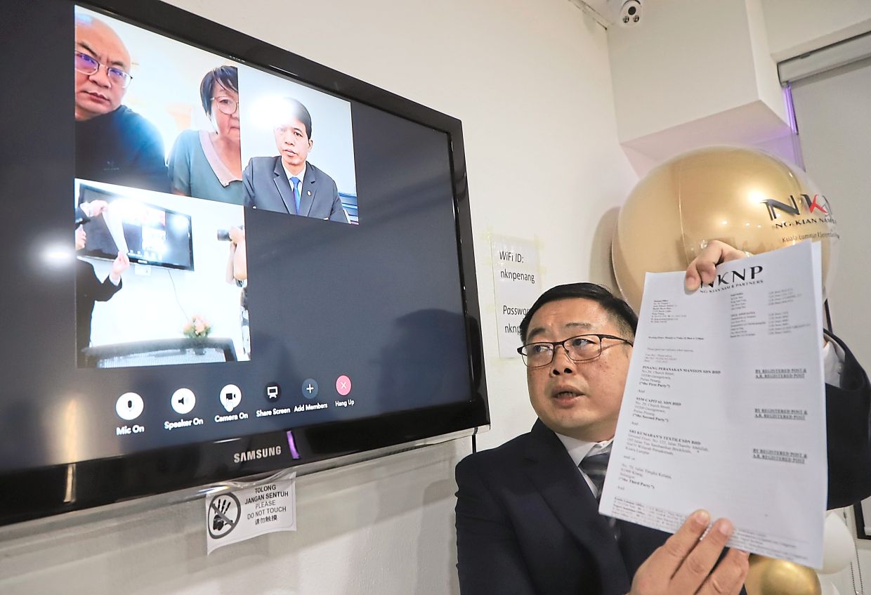 Kin of Chinese tourists seek RM1.76mil over museum tragedy | The Star