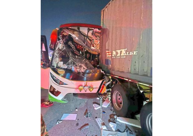 Bus collision derails religious trip | The Star