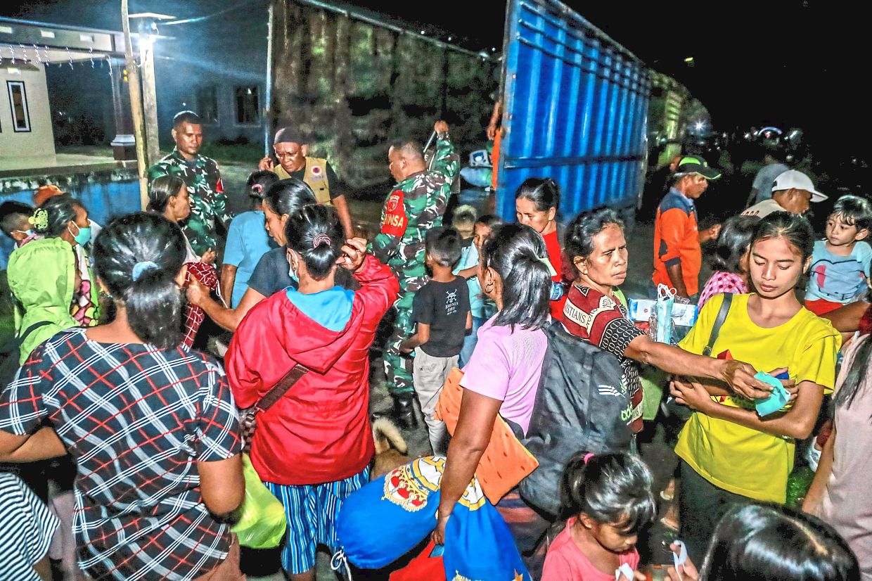 Mount Ibu on highest alert | The Star