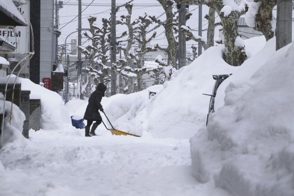 Coldest wave of winter predicted to bring heavy snowfall to parts of ...