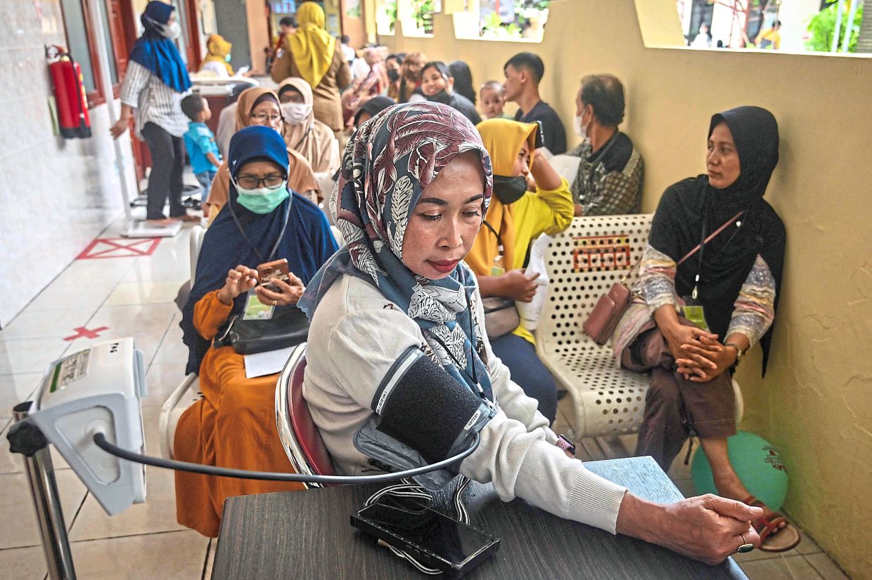 Mass screenings underway | The Star