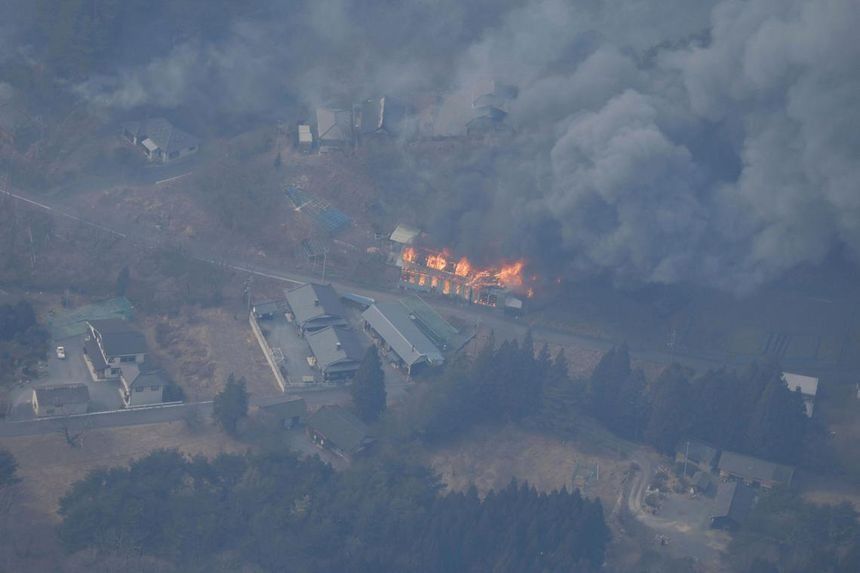 Thousands flee after Japan's biggest wildfire in decades | The Star