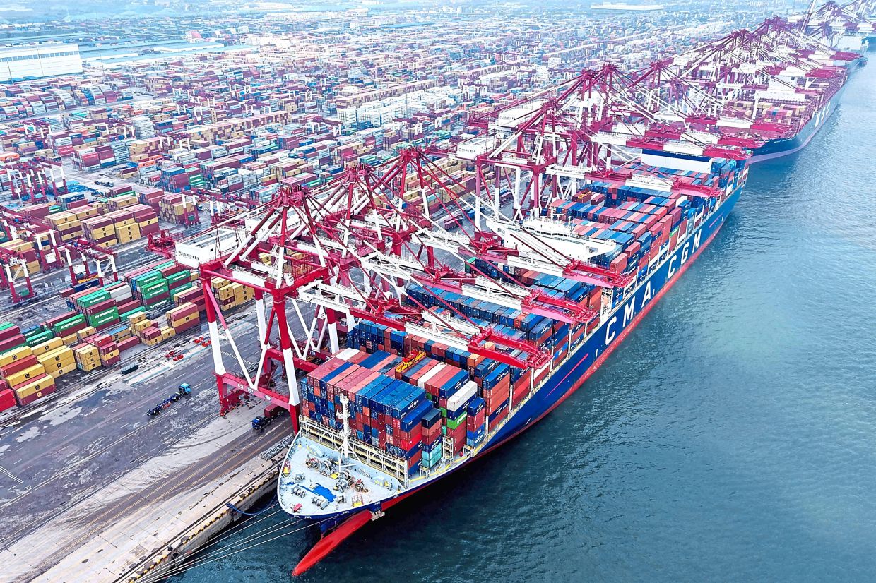 Calls for more stimulus amid rising trade war | The Star